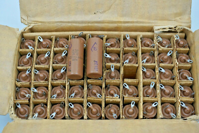 1 X VZR EGC-A-M RUSSIAN ELECTROLYTIC CAPACITORS 500uF 8v IN BOX!! | eBay