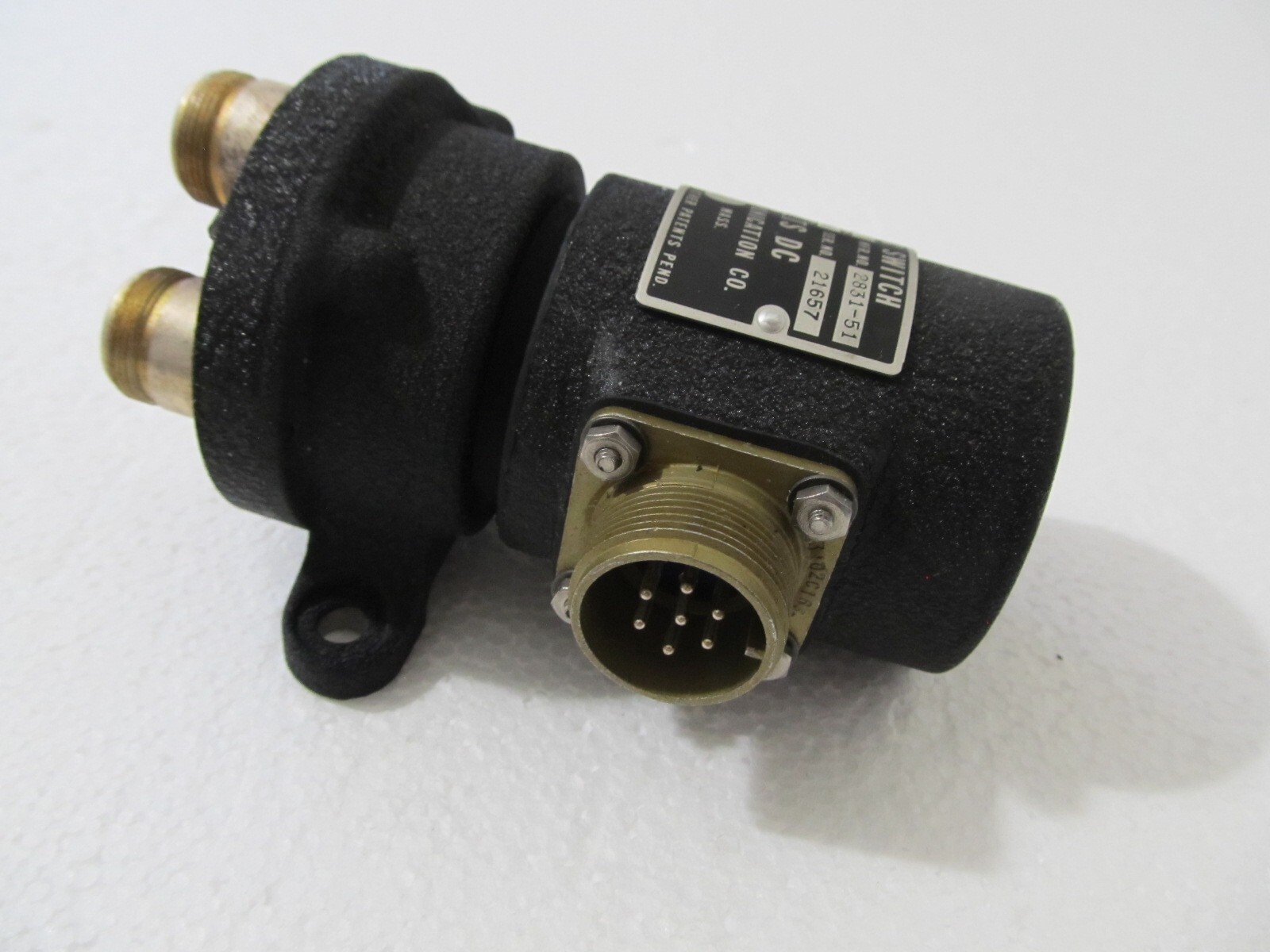 General Communication RF COAX SWITCH Model 2LNRP1-1 Type N | eBay