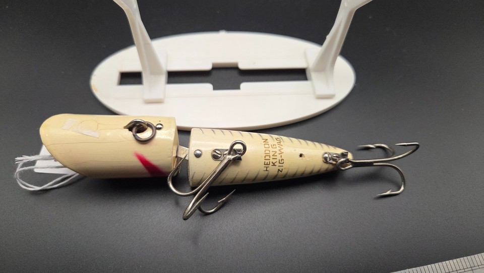 Lot 187 Vintage Heddon King Zig Wag wood fishing lure ?Silver Shore? | eBay