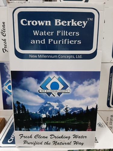 Crown Berkey Gravity-Fed Water Filter System w/2 Black, 2PF2 ...
