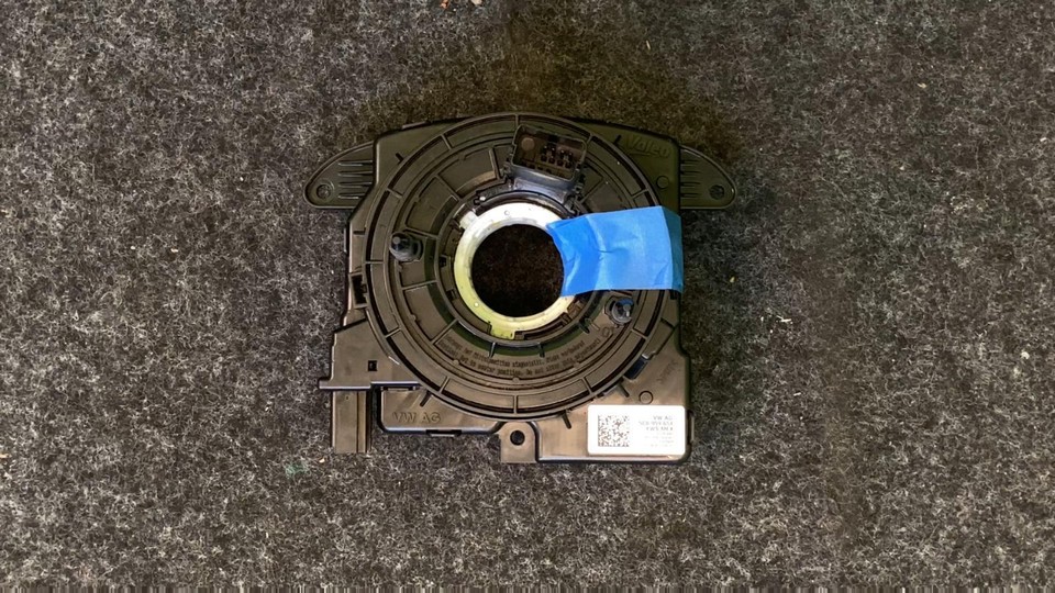 VOLKSWAGEN JETTA Clock Spring 5C0959654 B3523 | eBay