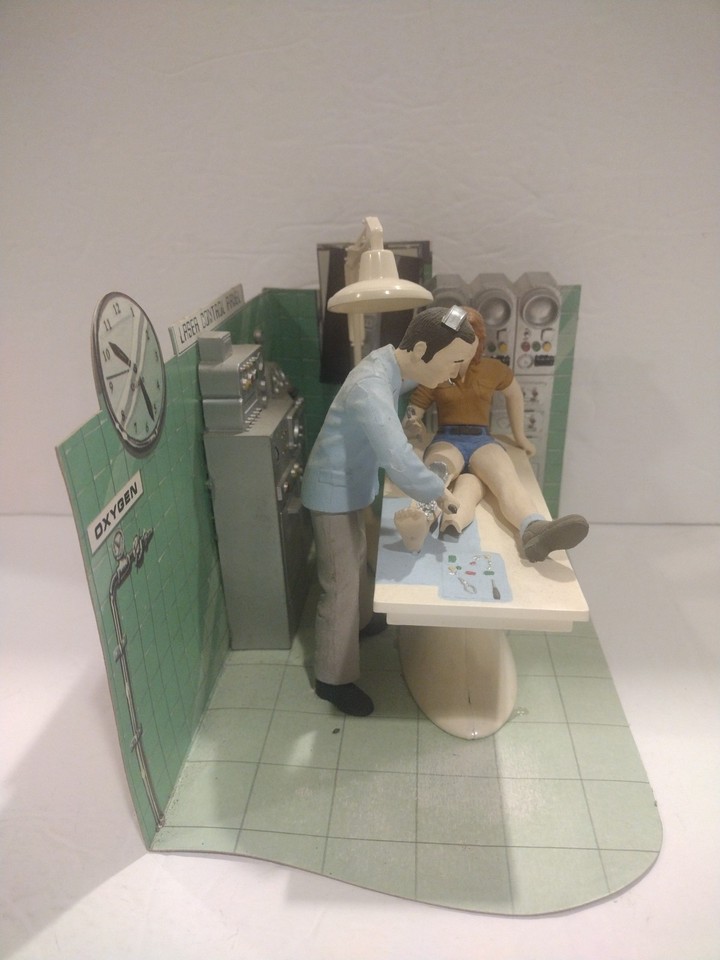 1976 MPC Bionic Woman Assembled Model Kit - BIONIC REPAIR STATION- Nice ...