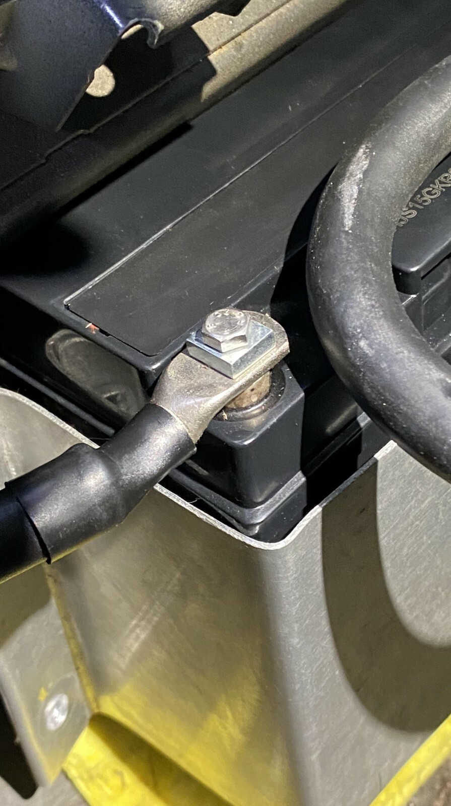 Lightweight 12V 24AH Race / track car battery ~7KG - tested with e46 M3 ...