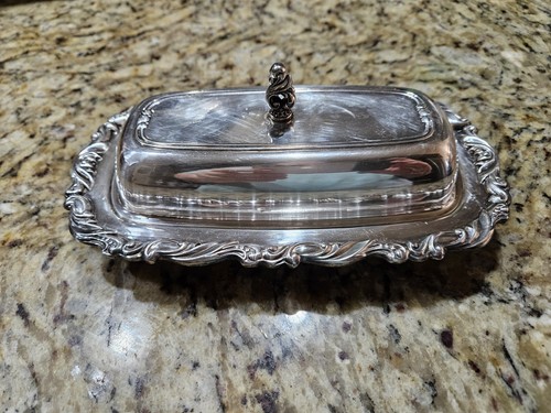 Oneida Silversmiths~ Silverplated Butter Dish~ with glass insert ...
