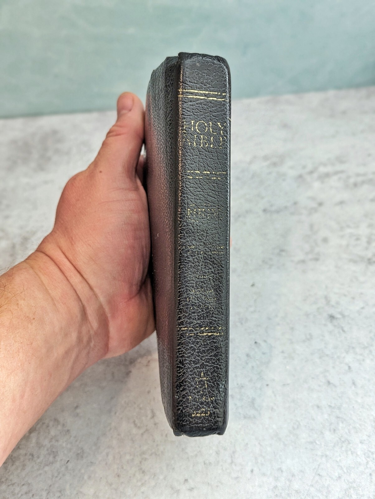 Holy Bible NKJV Compact Red Letter Nelson 5225 Black Bonded Leather ...