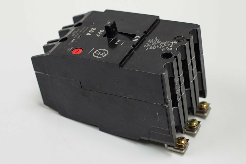 GE TEY350 Screw Circuit Breaker 3-Phase 480V/50A - Black for sale ...