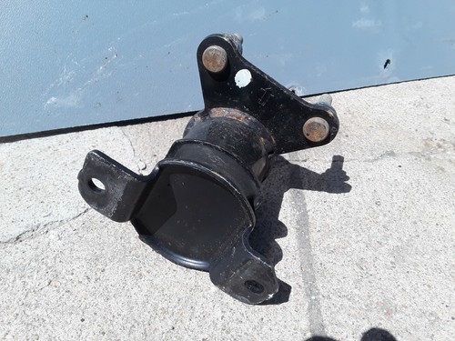 2012 - 2016 NISSAN NV3500 HD 5.6L ENGINE MOTOR MOUNT BRACKET SUPPORT ...