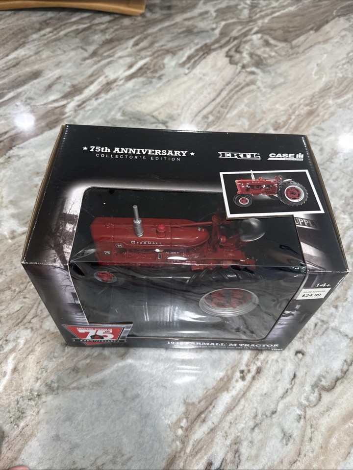 Ertl 1938 Farmall M Tractor 75th Anniversary Tractor Supply NIB | eBay