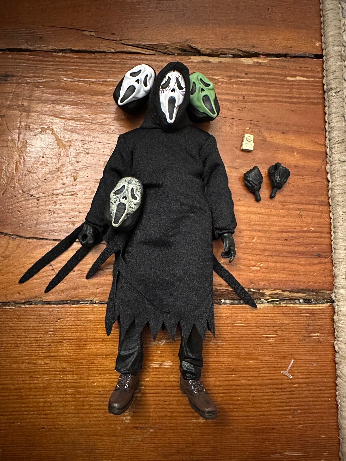 NECA Scream Ghostface Ultimate Horror 7" Action Figure - Copywrite ...