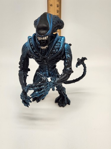Kenner Aliens Blue & Black Gorilla Alien 5" Inch Action Figure Fox 1992 ...