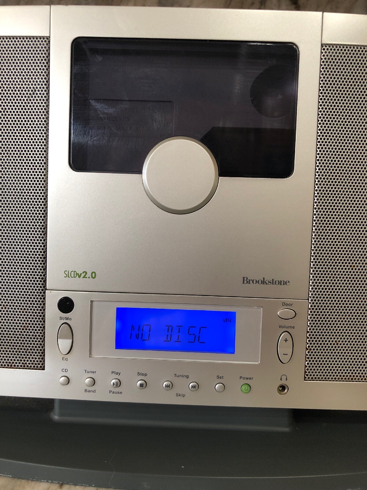 BROOKSTONE SLCDv2.0 CD PLAYER AM FM CLOCK RADIO AUDIO STEREO SYSTEM ...