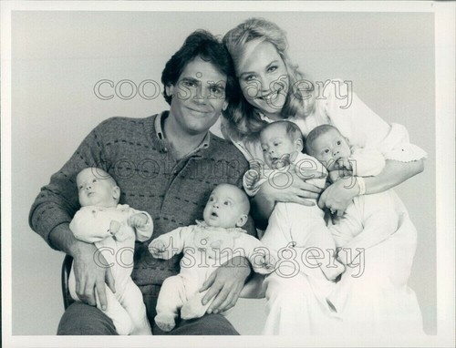1983 Press Photo Robert Lipton Mary L Blanks Goldman Quadruplets World ...