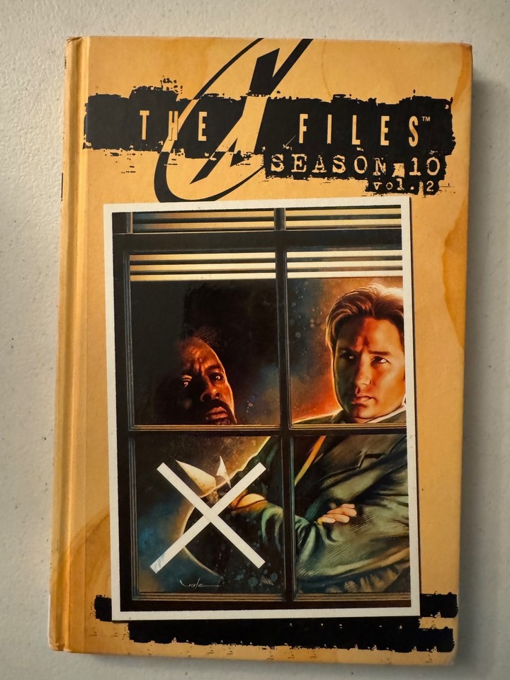 The X Files season 10 vol. 1 & 2 - Hardcover graphic novels - MINT | eBay