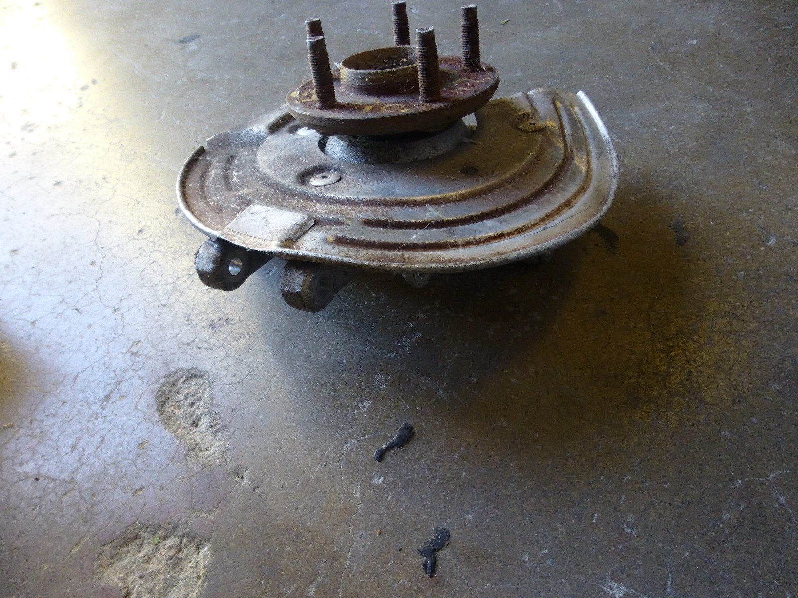 2003-2006 Lincoln LS RIGHT REAR Spindle Wheel Hub Bearing | Genuine OEM