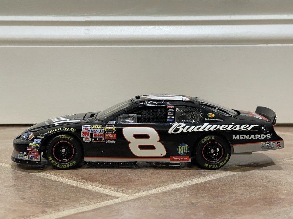 2006 Dale Earnhardt Jr Budweiser Bud 3 Days Talladega NASCAR ELITE 1/24 ...