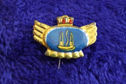 Vintage Studebaker Hat Lapel Pin Accessory Badge Crest Trucks Auto Hawk ...