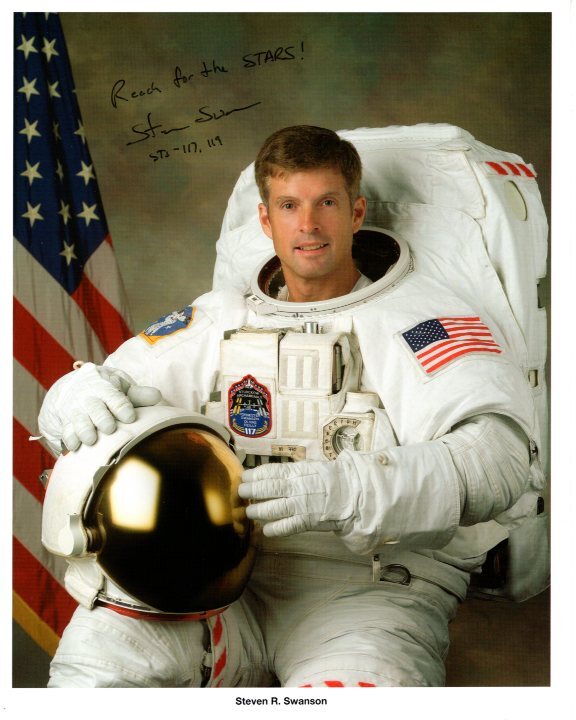 Astronaut Steve Swanson Nasa 3 Russian And American Astronauts Return