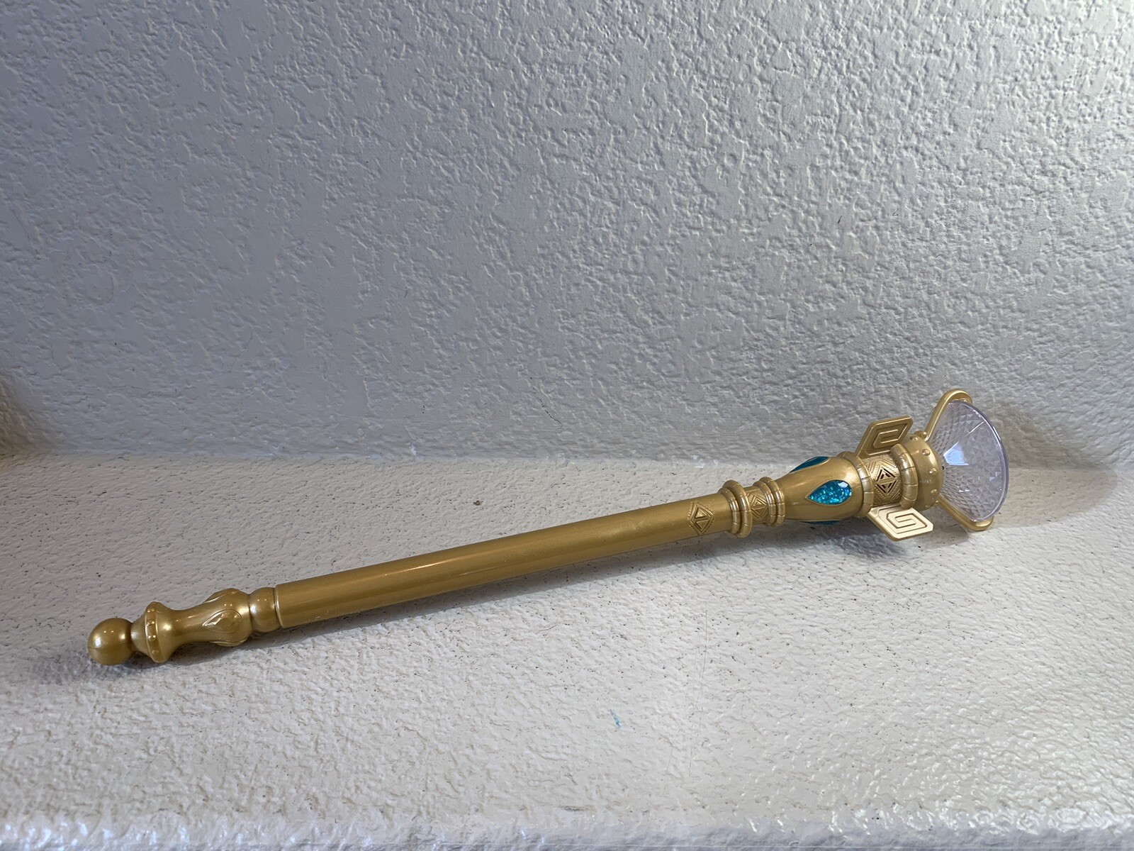 Disney Magical Scepter of Light Elena of Avalor Power Wand Lights ...