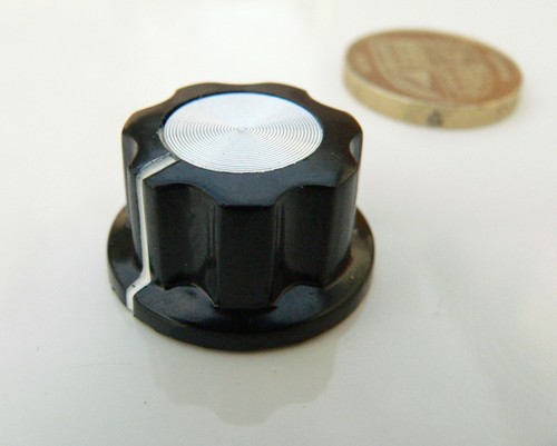 B Grade Small 23mm Black Instrument or Guitar Control Knob Bakelite ...