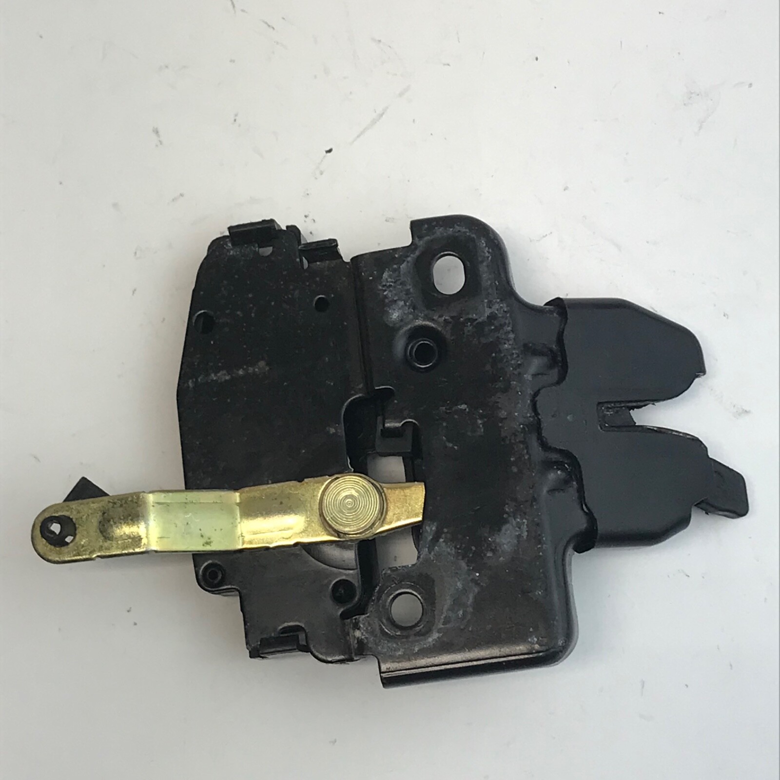 2007 - 2012 Nissan Sentra Trunk Latch Lid Lock Release OEM 84630-ET02A ...