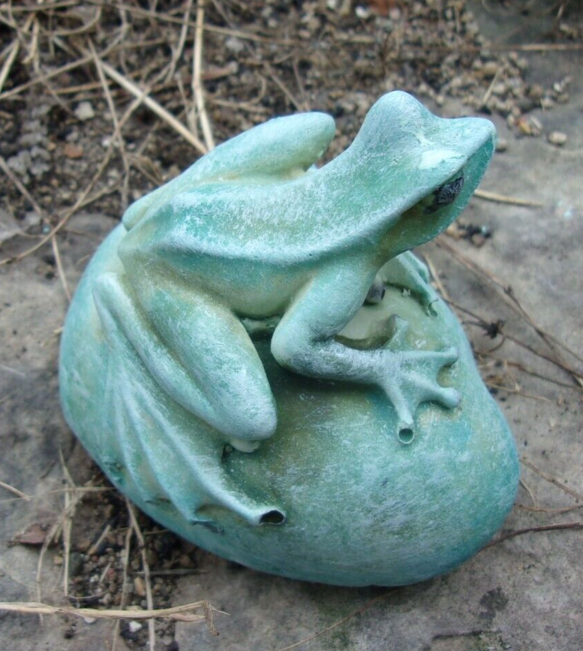 Latex frog mold plaster concrete casting toad cement mould 3" x 2" x 2 ...