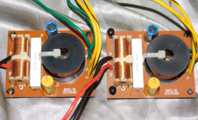 Infinity Beta 20 crossovers pair | eBay