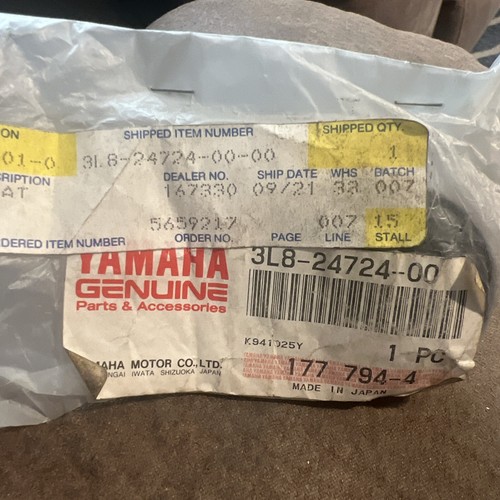 NOS GENUINE Yamaha QT50 1979-1987 MJ50 1982 Genuine Seat Damper 3L8 ...