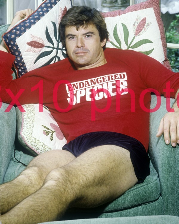 ROBERT URICH #434,the ice pirates,swat,tabitha,vegas,spencer for hire ...