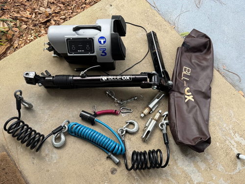 Blue Ox Patriot 3 RV Braking System Ascent BX4370 by Blue Ox w/ Remote ...