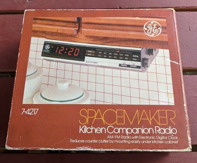 GE Spacemaker Kitchen Companion 7 - 4217b Am FM Clock Radio Vintage for ...