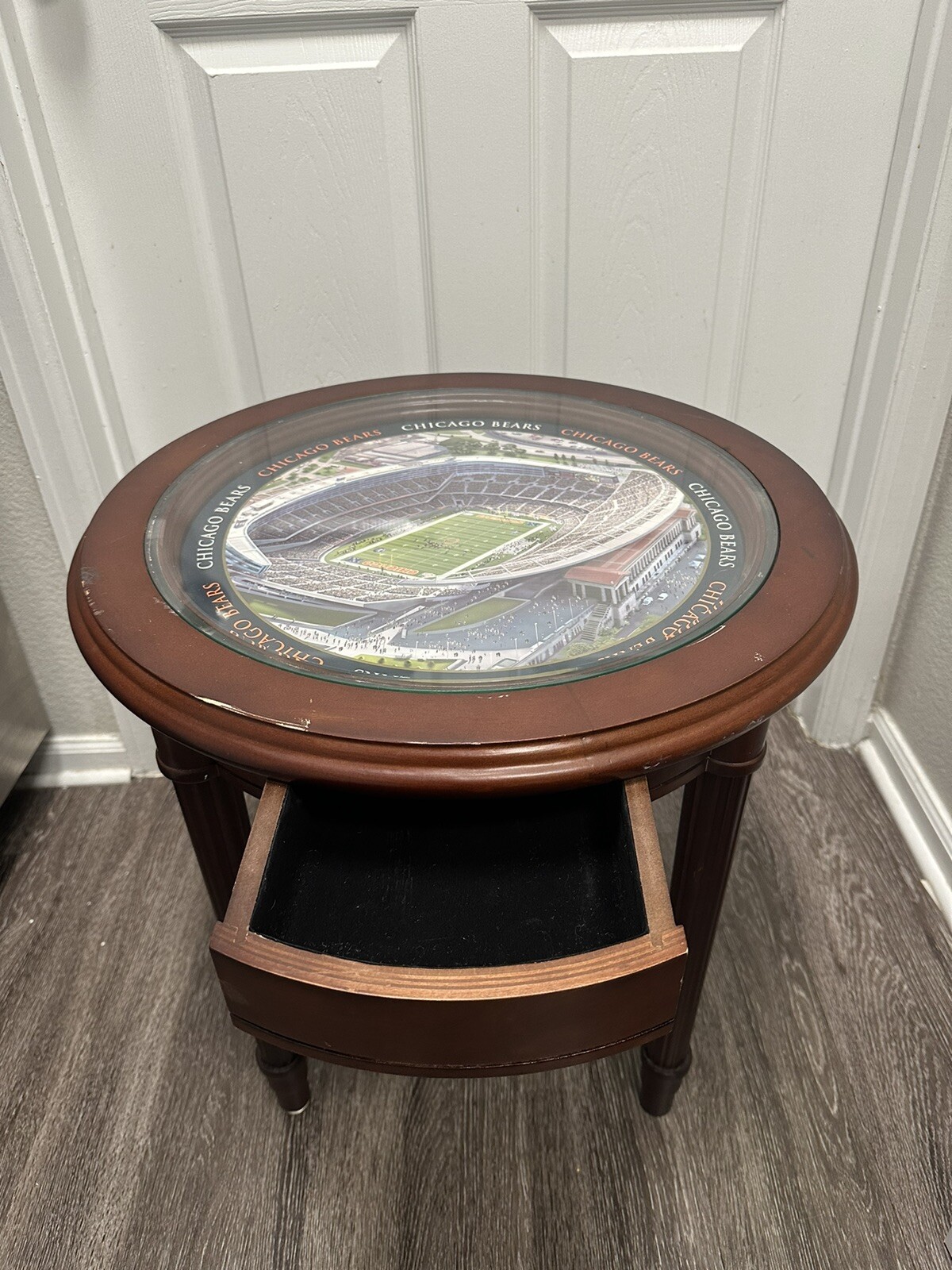 Danbury Mint End Table Chicago Bears | eBay