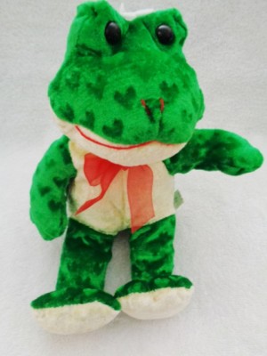 Frog Green Hearts Yellow Belly 11" Plush Stuffed Soft Velvet Goffa Int ...