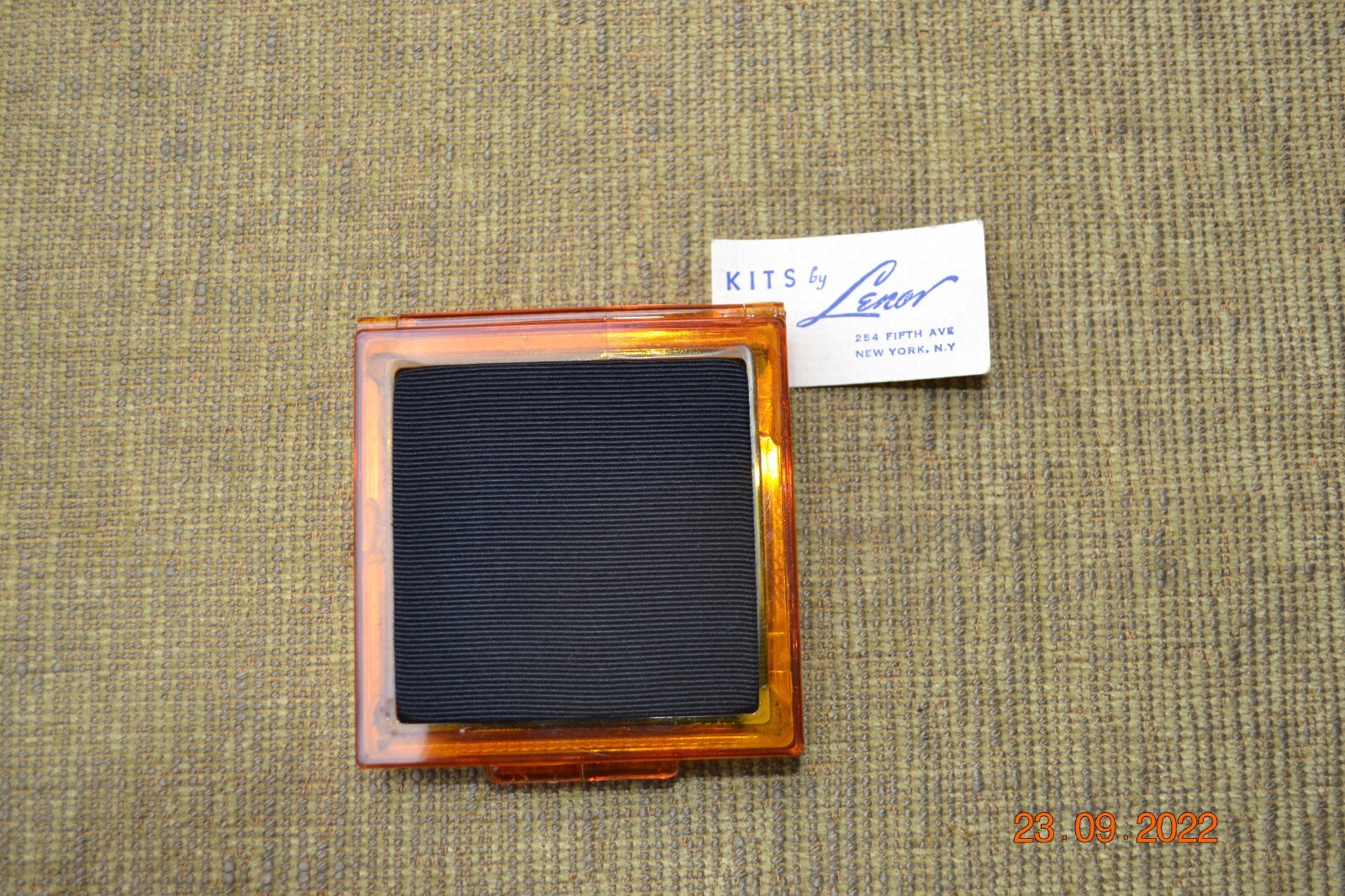 VTG 1950’s Faux Tortoise Shell Powder Compact Puff Mirror Vanity | eBay