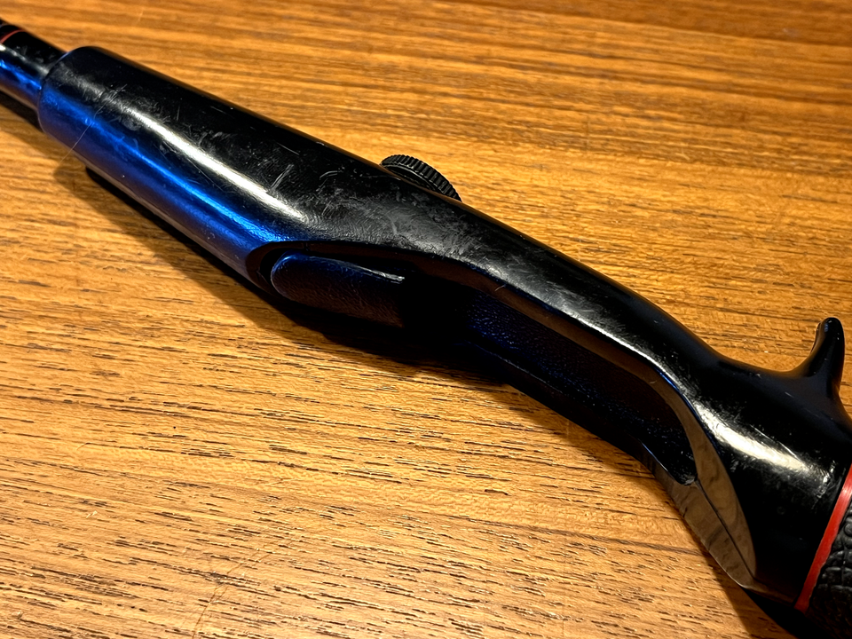 Abu Garcia Conolon 200 Med Lt. Action Fishing Rod 1/4-5/8oz Lure 6 ft ...