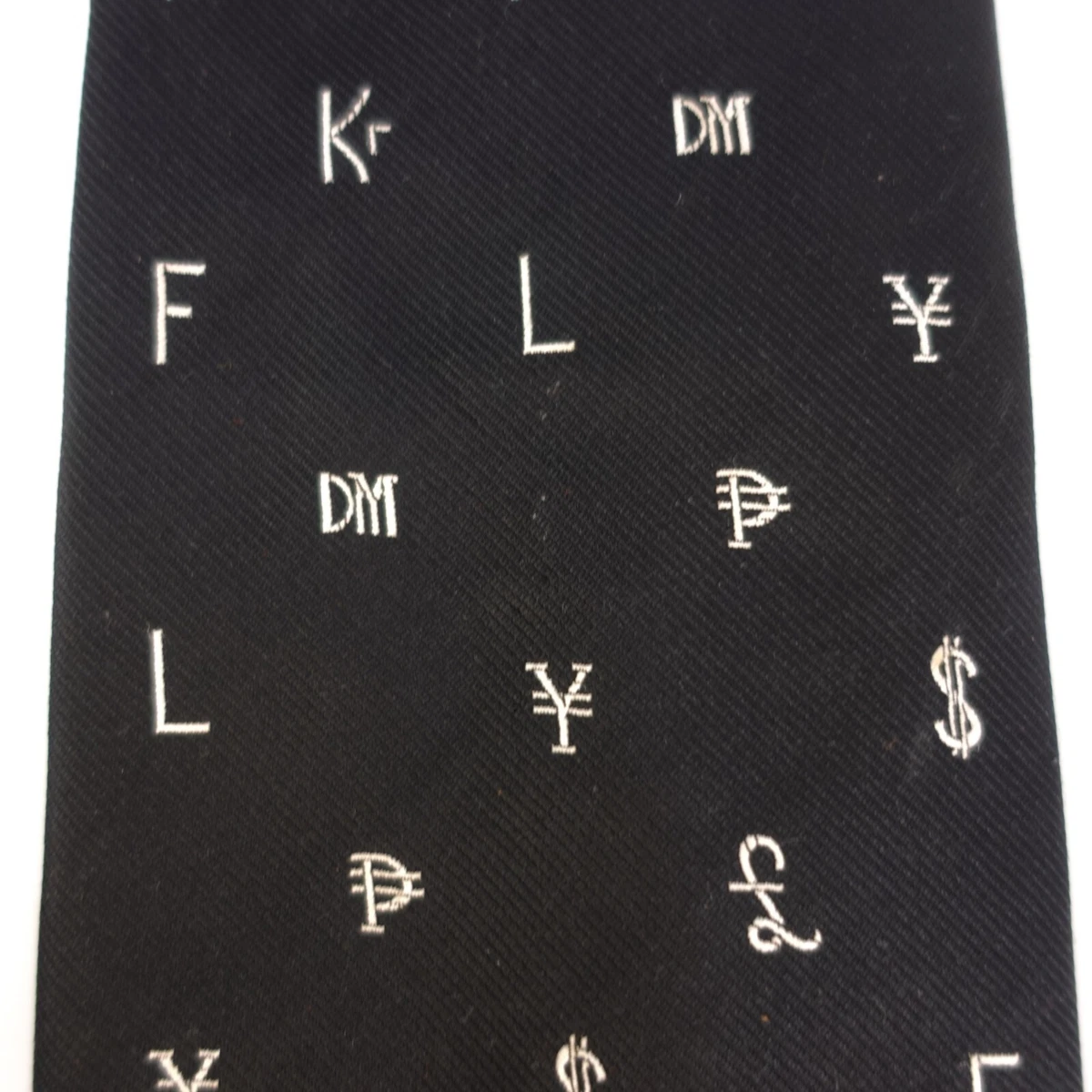 L Money Symbol