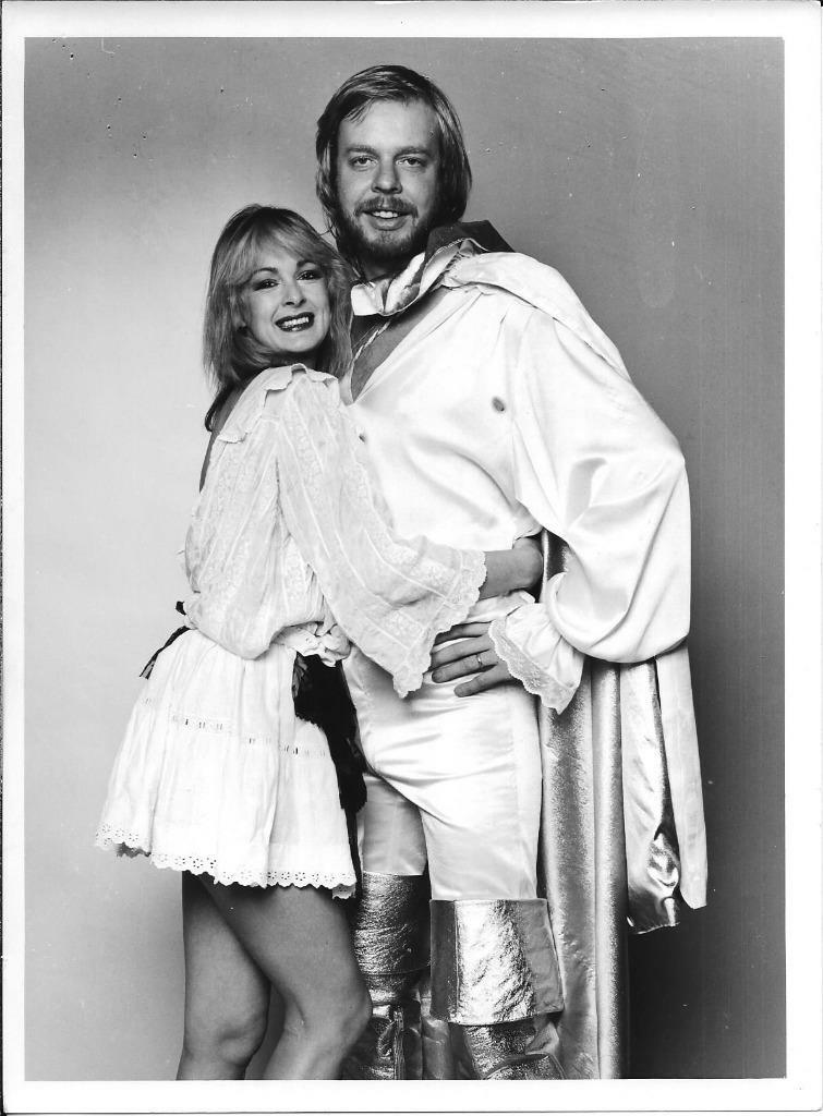 Rock Star Rick Wakeman & Model Nina Carter 1981 Syndication ...
