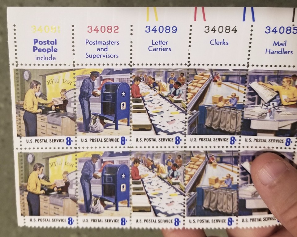 STAMP LOT~8c POSTAL SERVICE EMPLOYEES PB/20 #1489-98 & 45c ARROWS SPEC ...