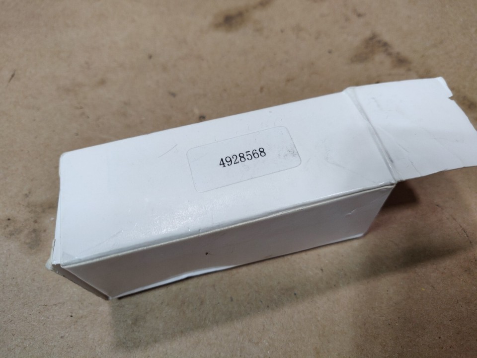 Disenparts 2872769 2872768 Fluid Level Sensor 4928568 CUM4928568 ...