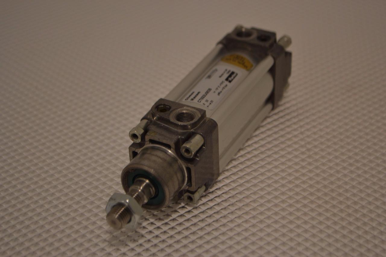 ONE NEW PARKER CLIMAX MAXAM PNEUMATIC CYLINDER CT032O0025. | eBay