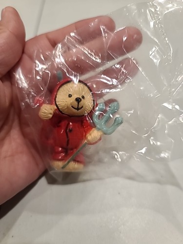 Vtg Darice Halloween Miniature Craft Plastic Figure Devil Bear Holding ...