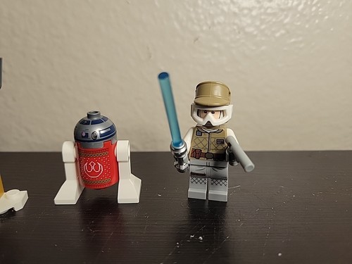 Lego Star Wars Lot Of 4 Minifigures Luke Skywalker Hoth R2D2 C3P0 Darth ...