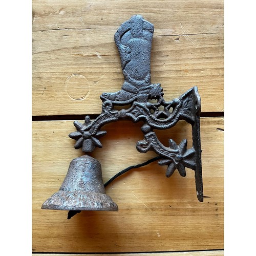 Vintage cast iron wall hanging bell/dinner bell. Western. Cowboy Boot ...