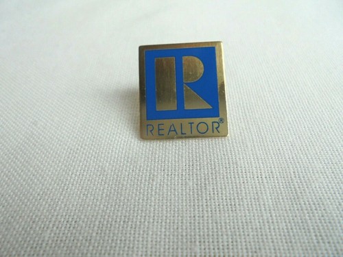 Cool Vintage Realtor Real Estate Salesperson Realty Award Lapel Pin ...