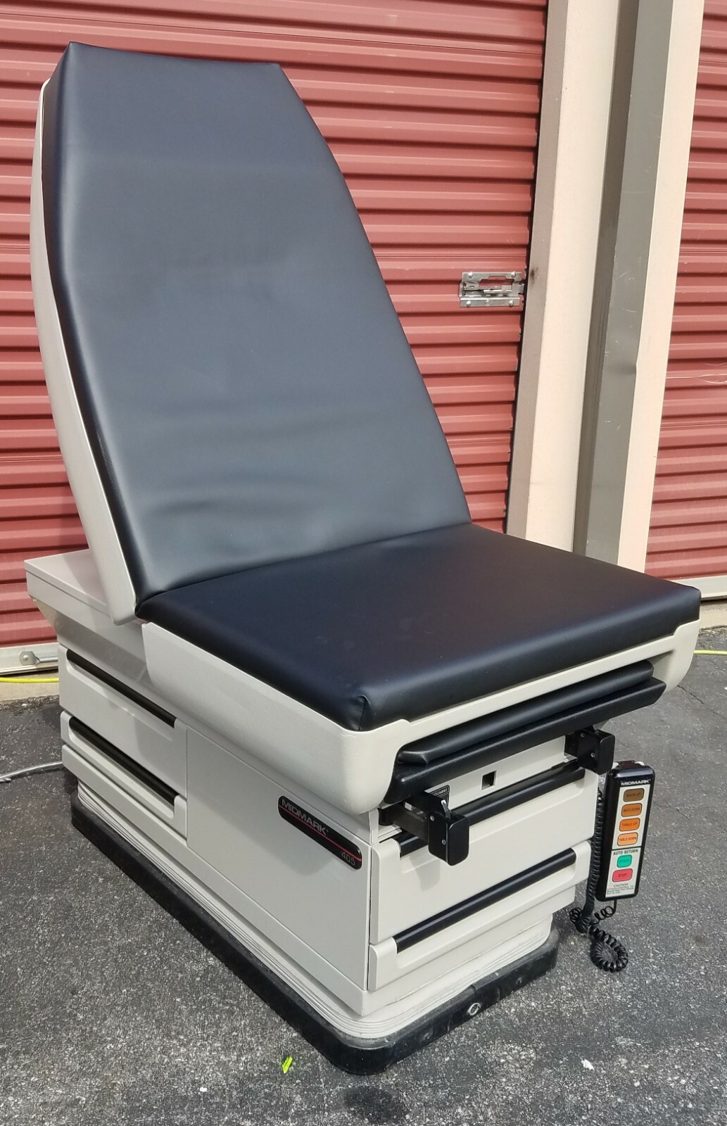 Ritter Midmark Power Exam Tables Model 405 w New Upholstery Premier ...