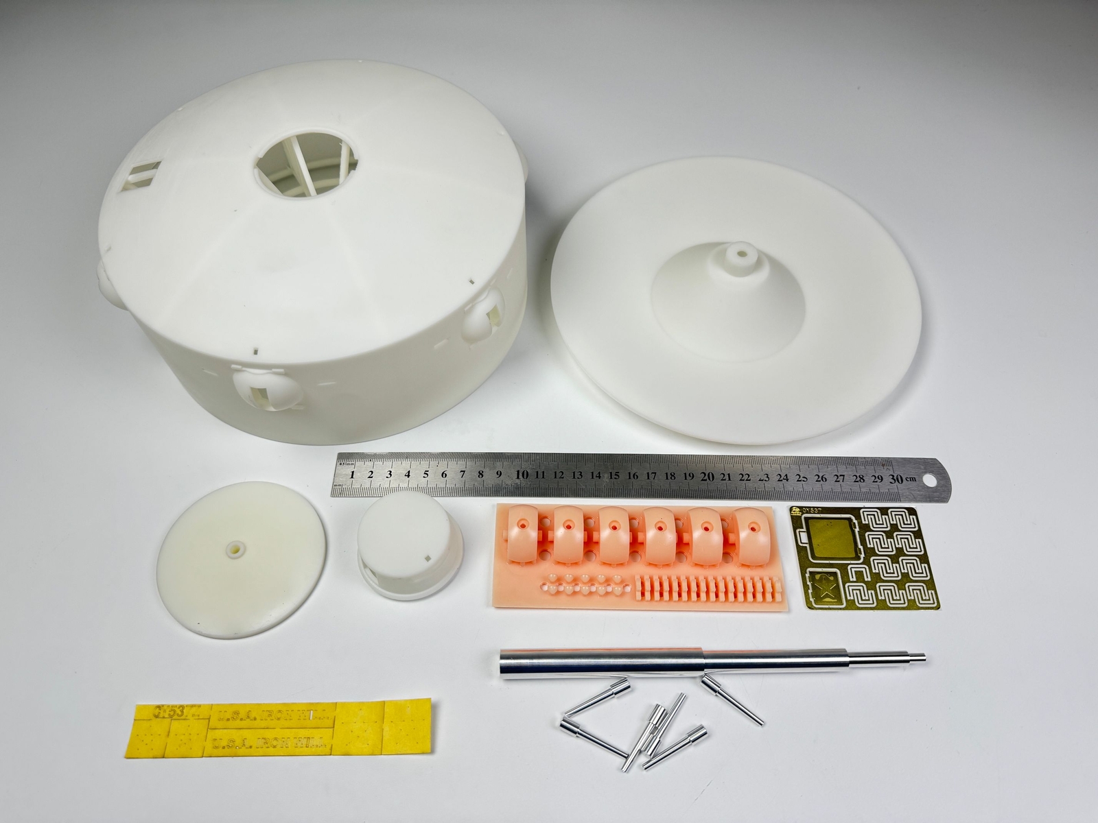 CY CY537 1/35 Scale WALLACE JUMPING TANK Model Kit | eBay UK