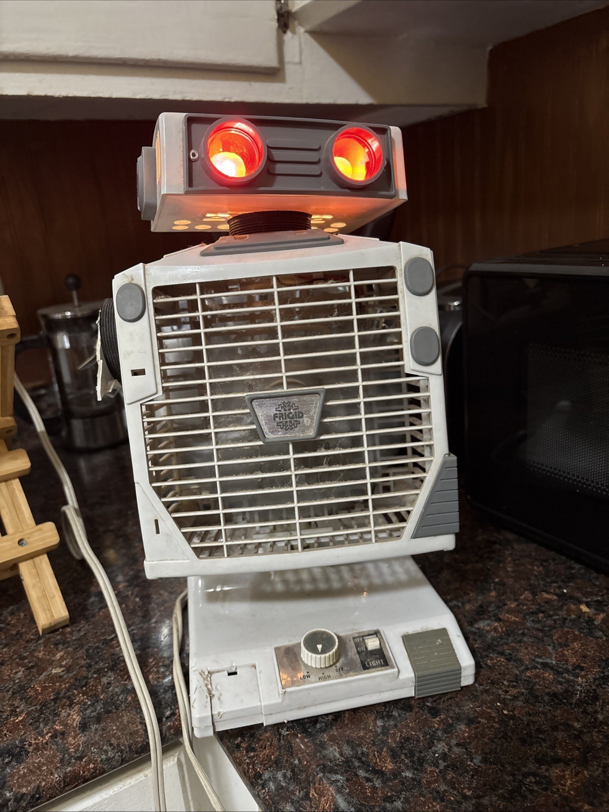 Robeson Robo The Fan 1986 Vintage | eBay