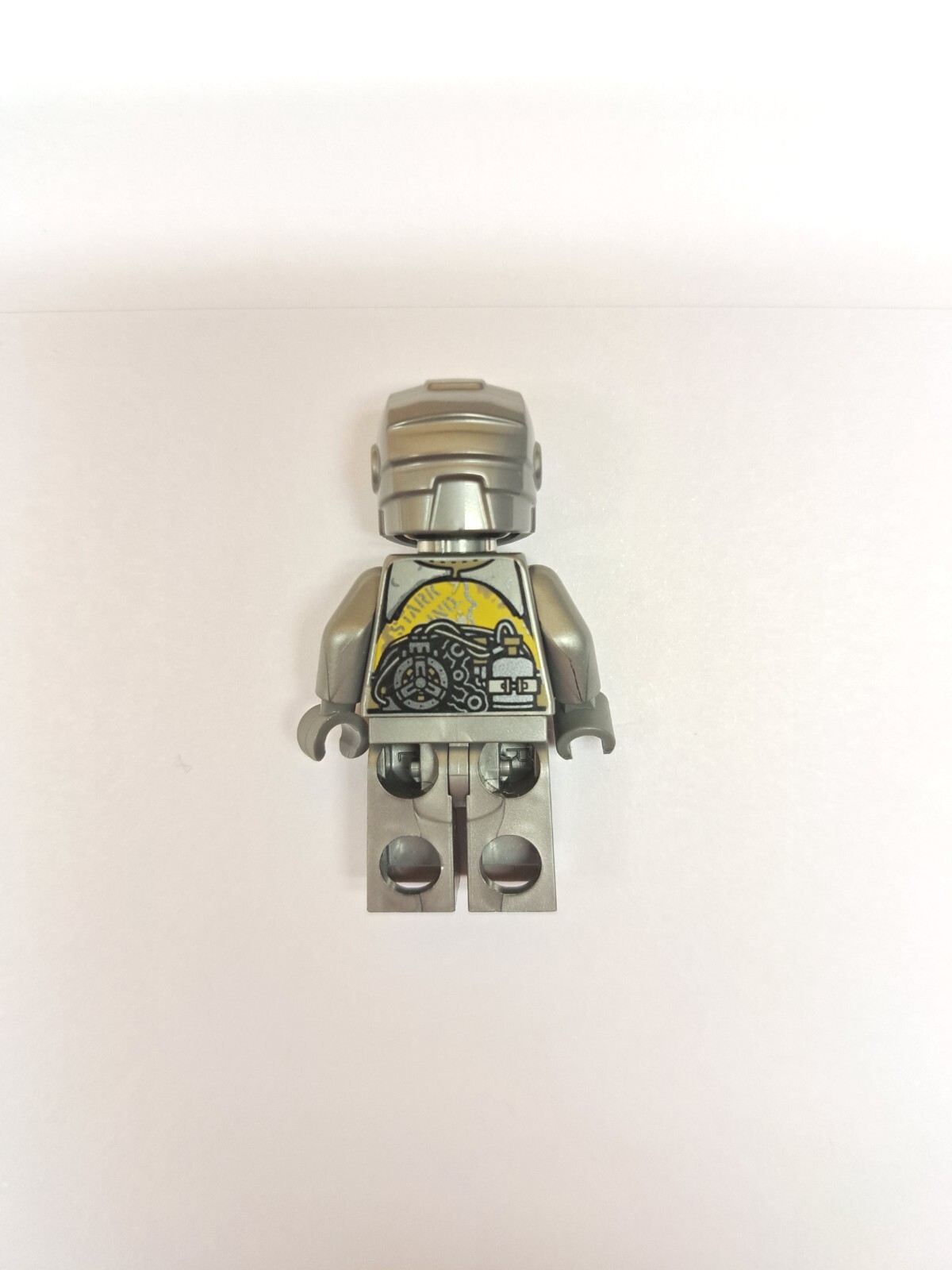 LEGO Marvel Avengers Minifigure Iron Man Mark 1 Armor Trans Clear Head ...