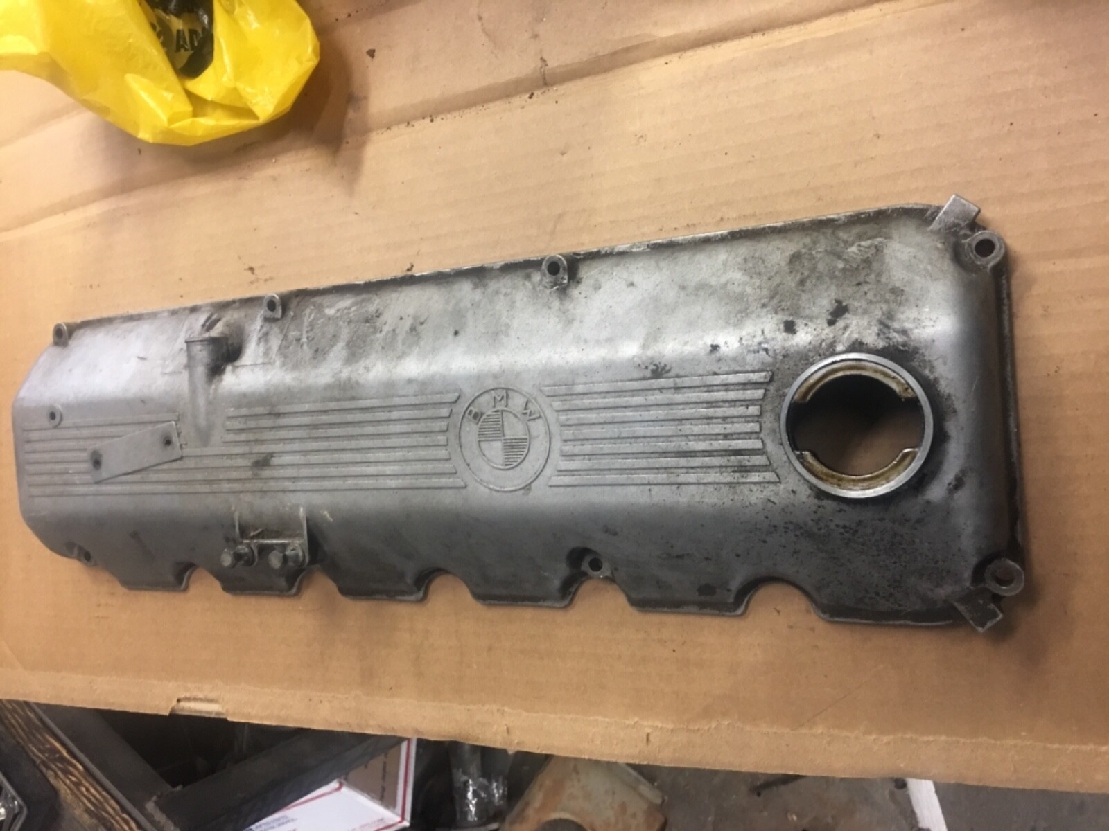 BMW Valve Cylinder Head Rocker Cover E30 325 325e E28 528e M20 M20B27 ...