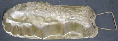 Antique Tin Ware Cake Jello Bread Mold Fish 8 Kreamer | eBay