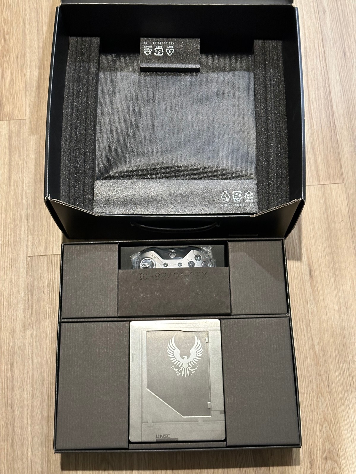 Microsoft Xbox One Halo 5: Guardians Limited Edition 1TB Black & Silver ...